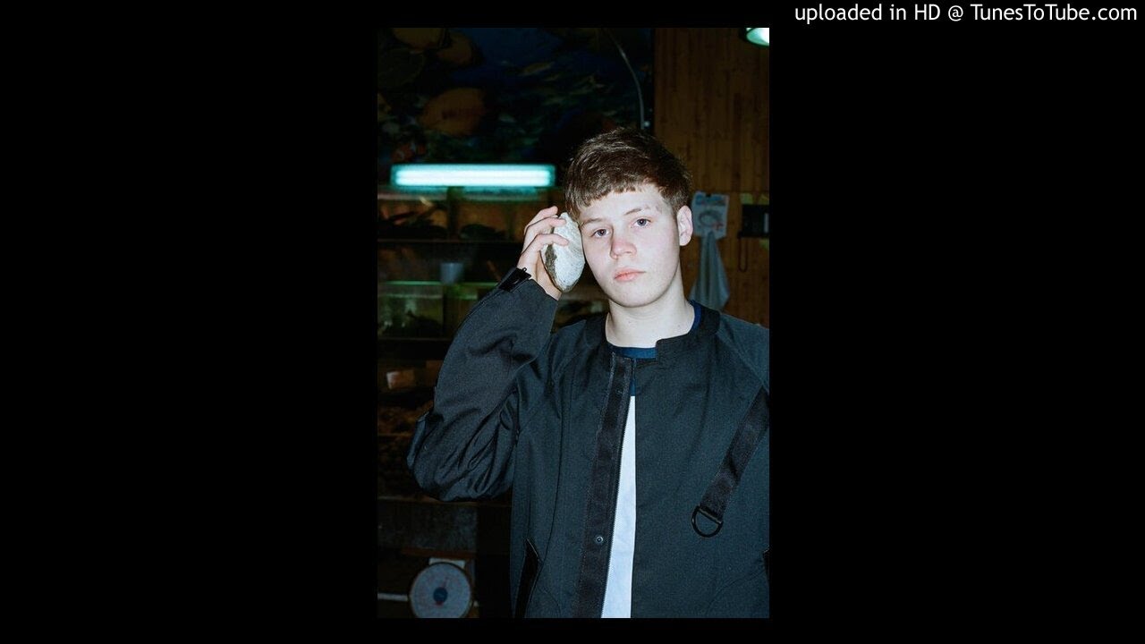 yung lean - ginseng strip 2002 (re-prod. southxo) - YouTube