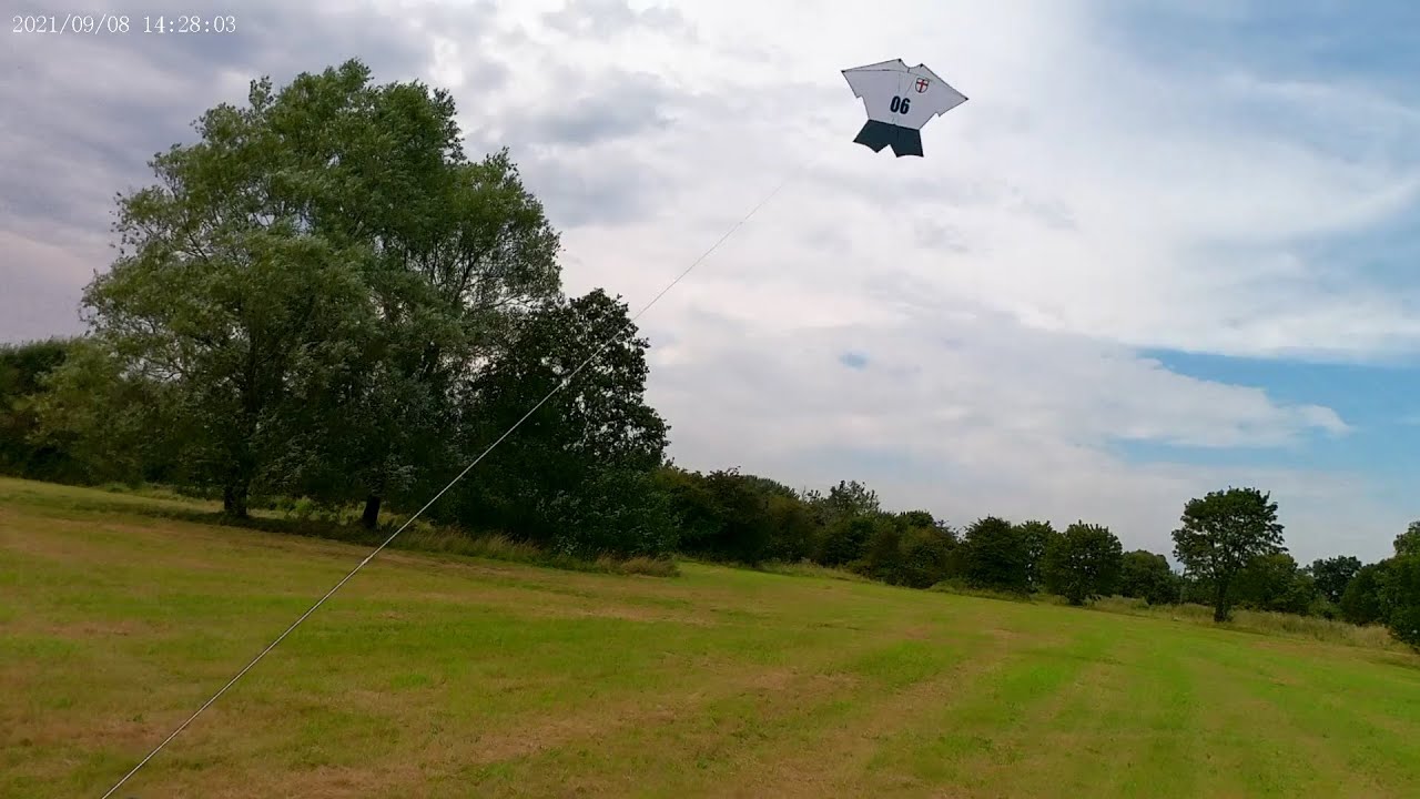 England Football Kit Kite at Webbs Heath 20210908 - YouTube