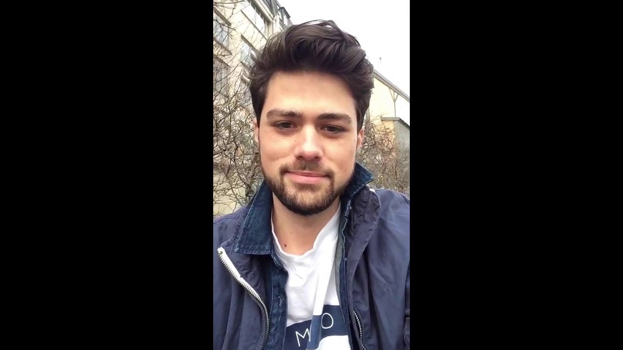 Jeremy Alan Louis est Juste Humain - YouTube