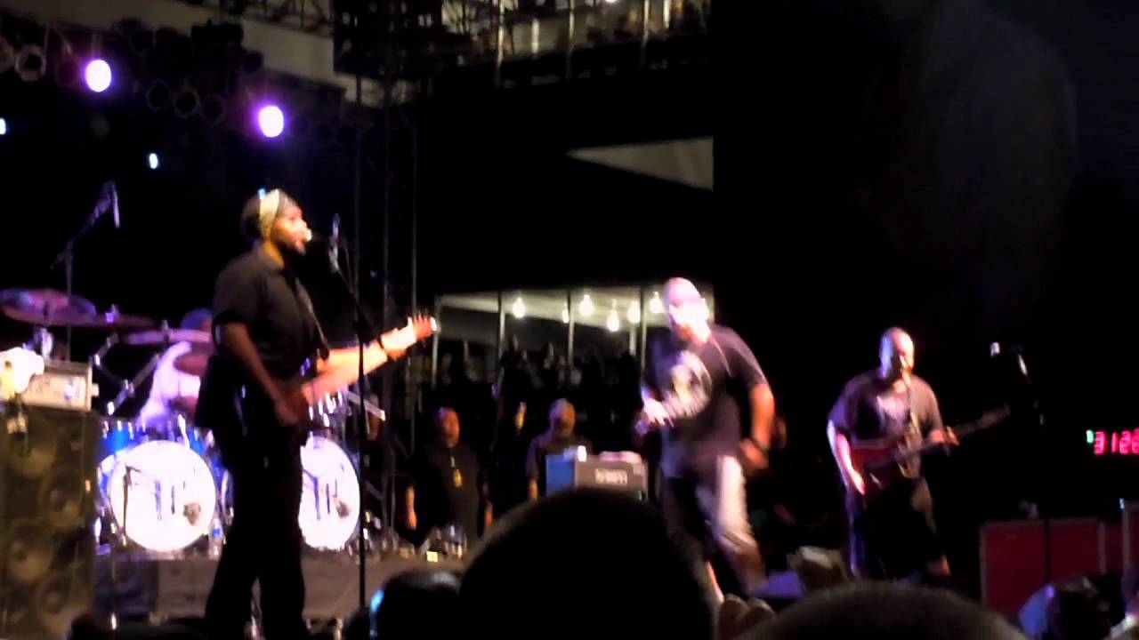 Suicidal Tendencies - Cyco Vision - YouTube