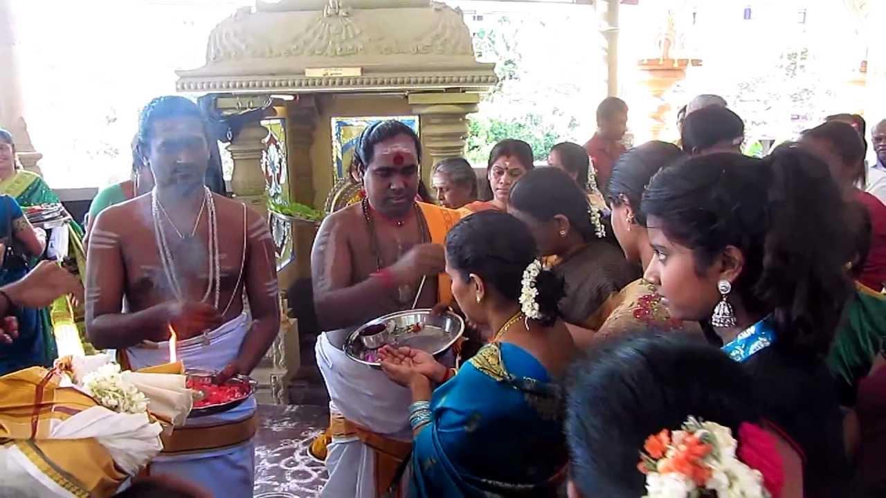 Komatha Pooja @ Sengkang Temple - YouTube