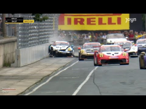 Porsche Sixt Carrera Cup: Heftiger Crash zu Beginn des Sonntagsrennen