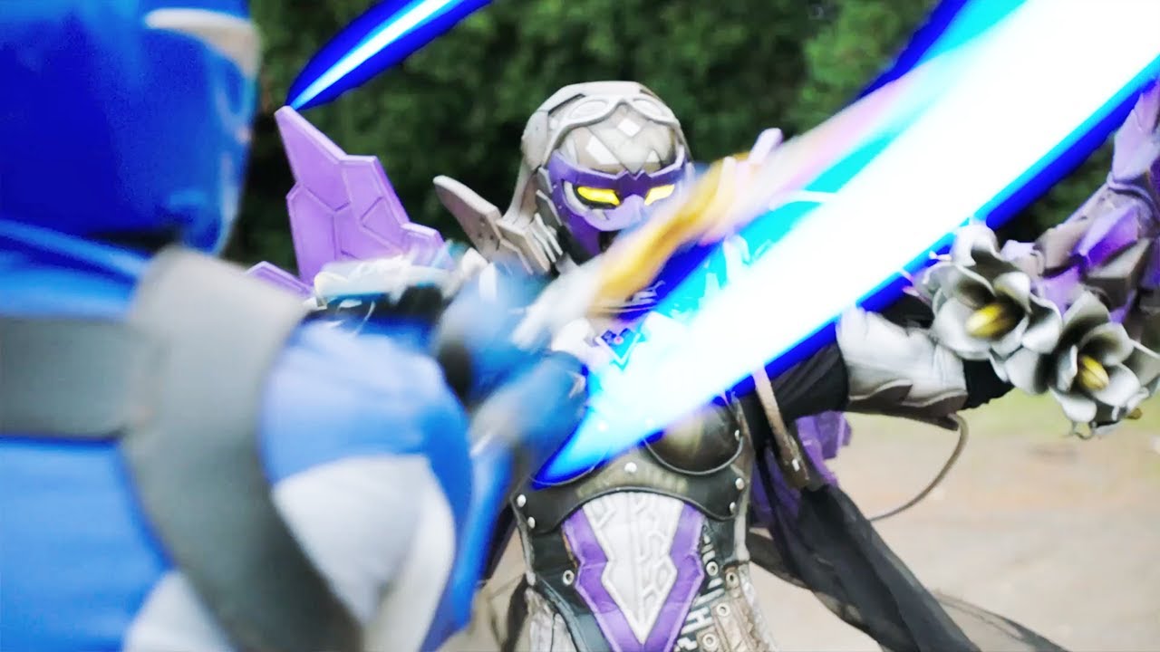 Ravi vs Robo-Roxy | Beast Morphers | Power Rangers Official - YouTube