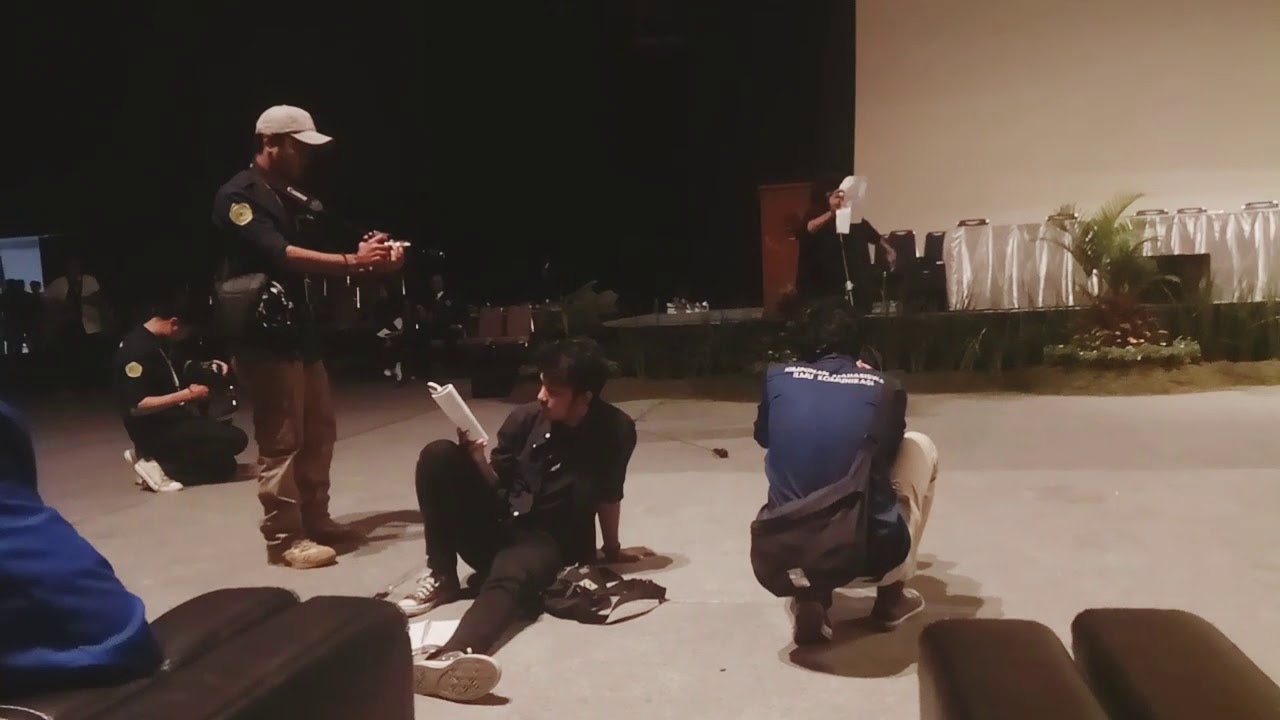 Sajak Anak Muda karya WS Rendra - YouTube