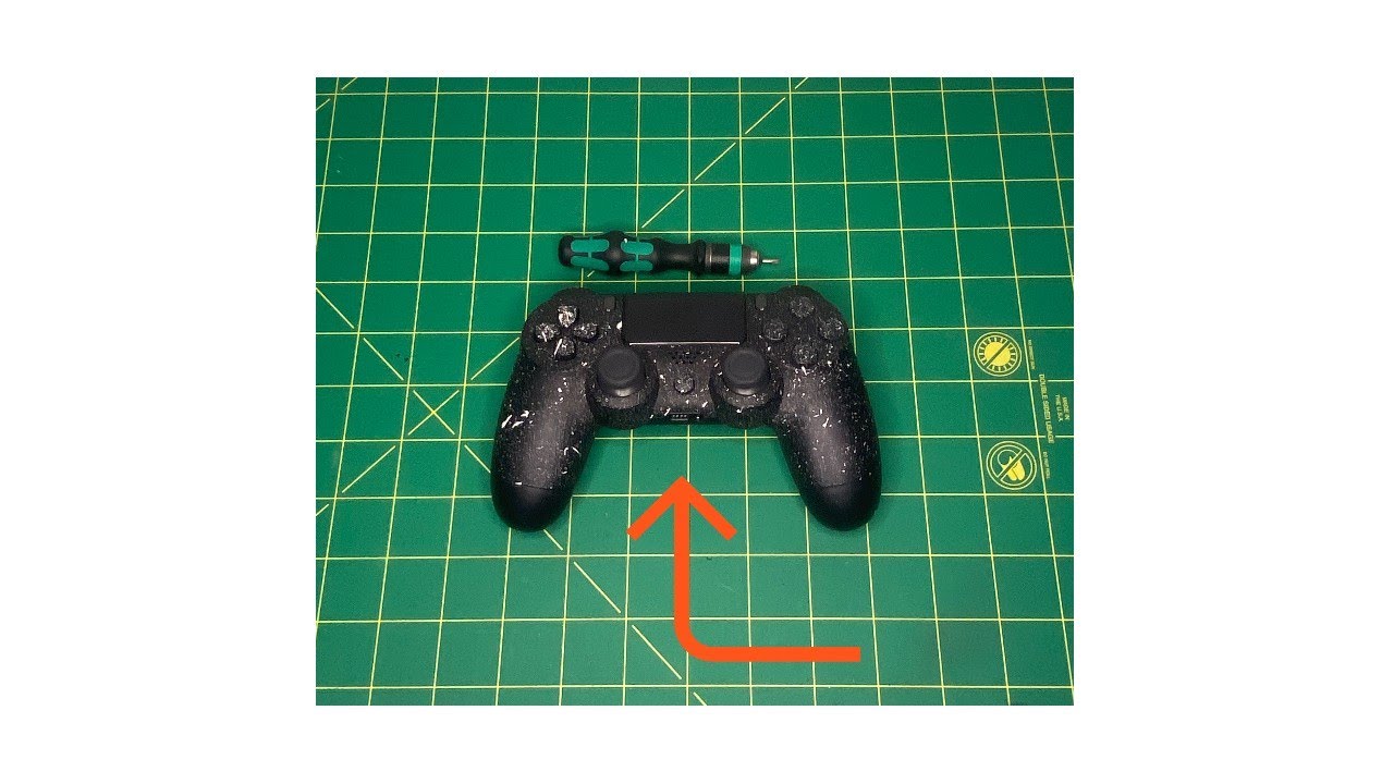 Teardown tutorial for a PS4 controller. - YouTube