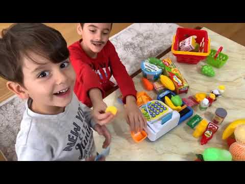 Yusuf bakkal Enes amcaya gidip alısveris yapıyor,bakalım neler alacak,hepsine parası yetecekmi