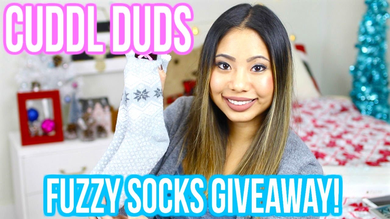 CUDDL DUDS FUZZY SOCKS GIVEAWAY! (INTERNATIONAL OPEN) - YouTube