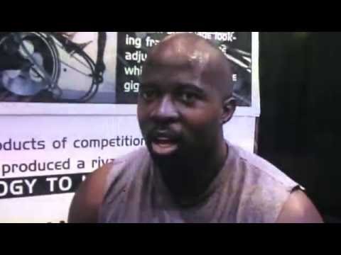 Very Fit Men Get a Workout on the ROM Machine in just 4 Minutes - YouTube