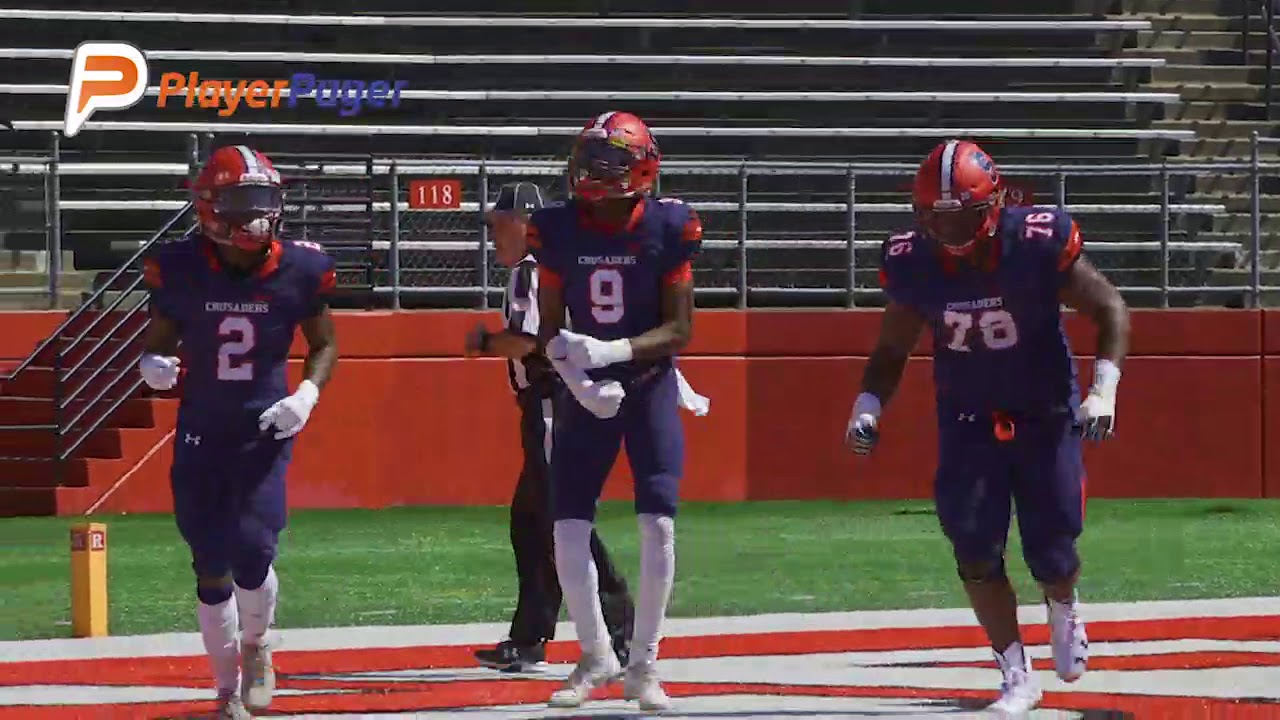 4th down gamble pays off As Carino hooks up with Walker - YouTube