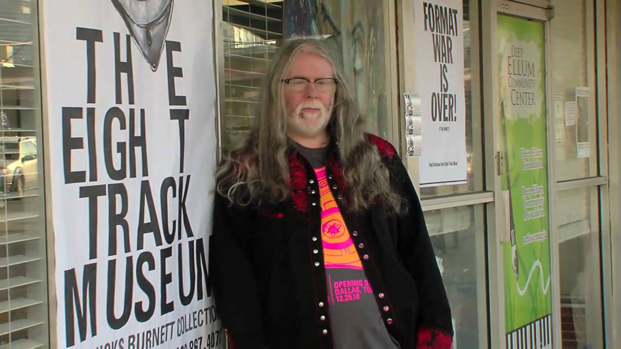 THE EIGHT TRACK MUSEUM GUIDED TOUR WITH BUCKS BURNETT - YouTube