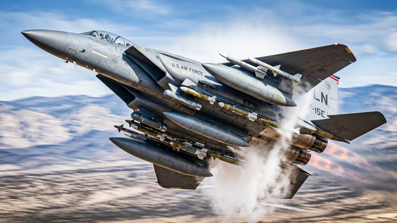 10 F-15EX Capabilities That Have Enemy Pilots PANICKING - YouTube