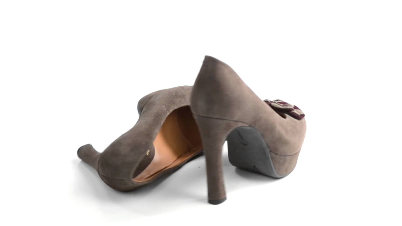 Earthies Monza Pumps - Leather (For Women) - YouTube