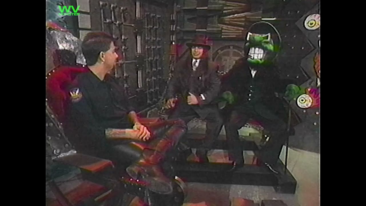 Robert Trujillo and Sarsippius (Infectious Grooves) on The Headbangers ...