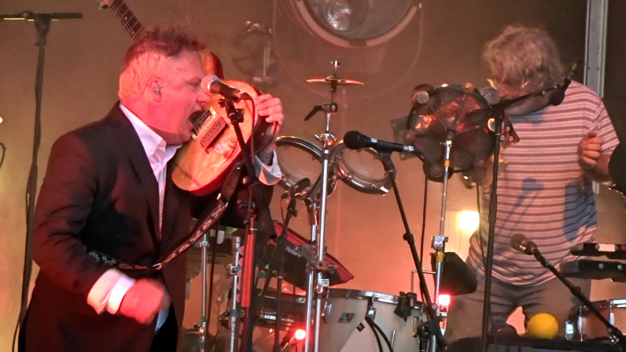 MODEST MOUSE - Fire It Up (Live) Surly Brewery - Minneapolis, Minnesota ...