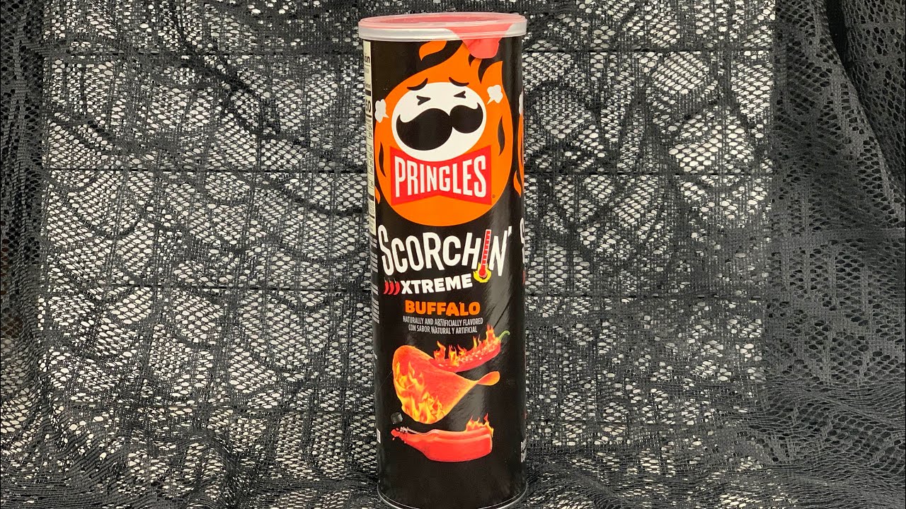 Pringles Scorchin’ Xtreme Buffalo crisps review #hotchip #pringles # ...