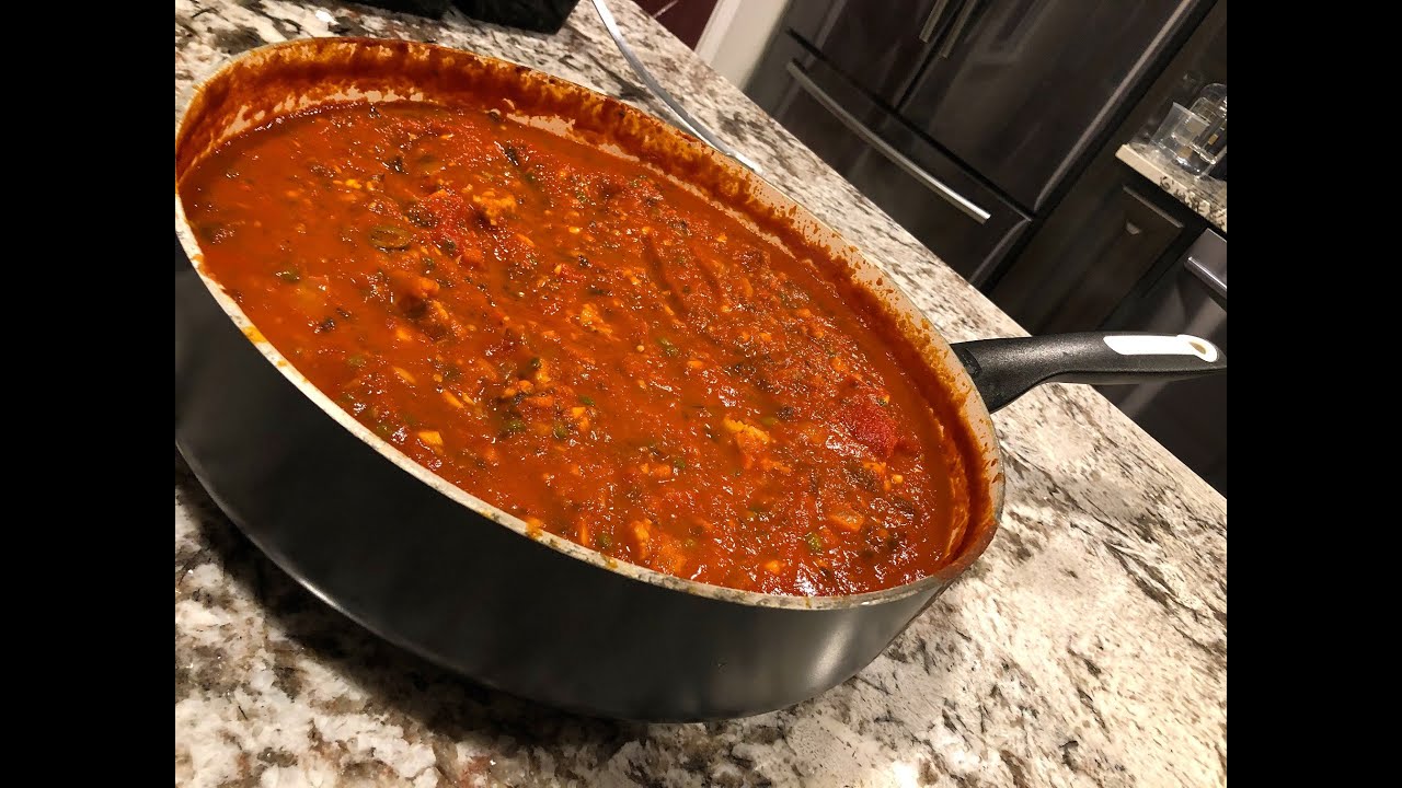 How to Cook Puttanesca Sauce - YouTube