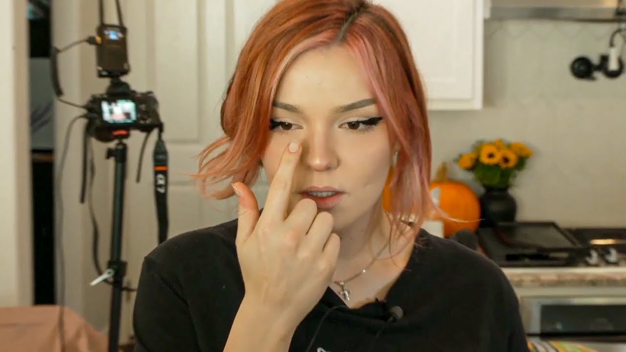 Malena Shows Chat her Secret Skill! - YouTube