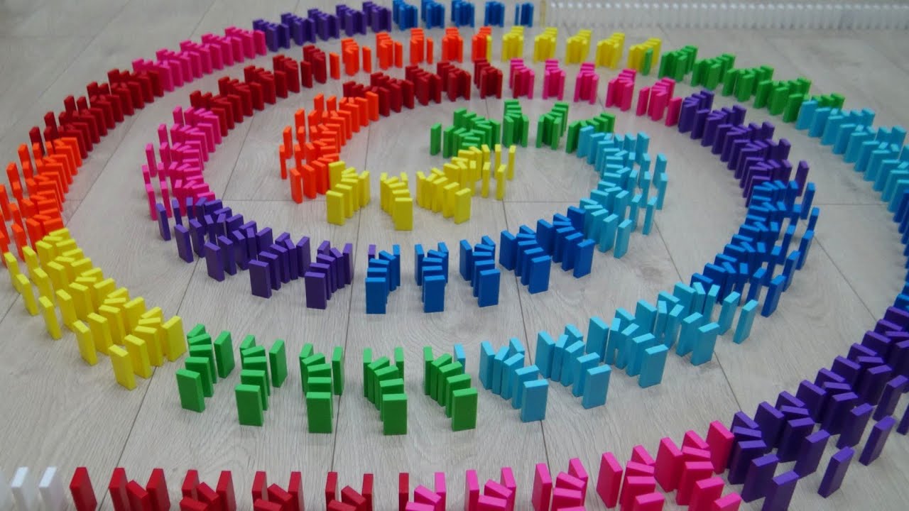10 Amazing Domino Spirals Part 2 - YouTube