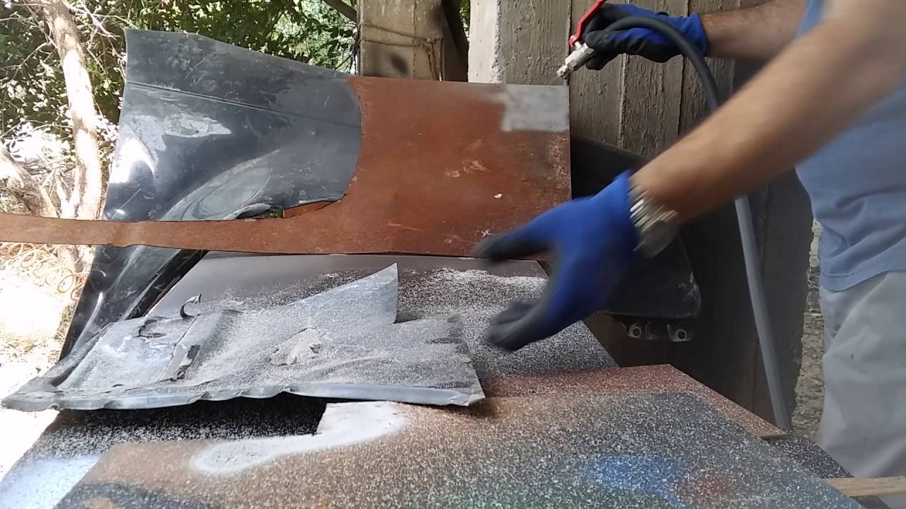 Επαγγελματικη Αμμοβολη σε φτερο αυτοκινητου και λαμαρινα no1 - YouTube