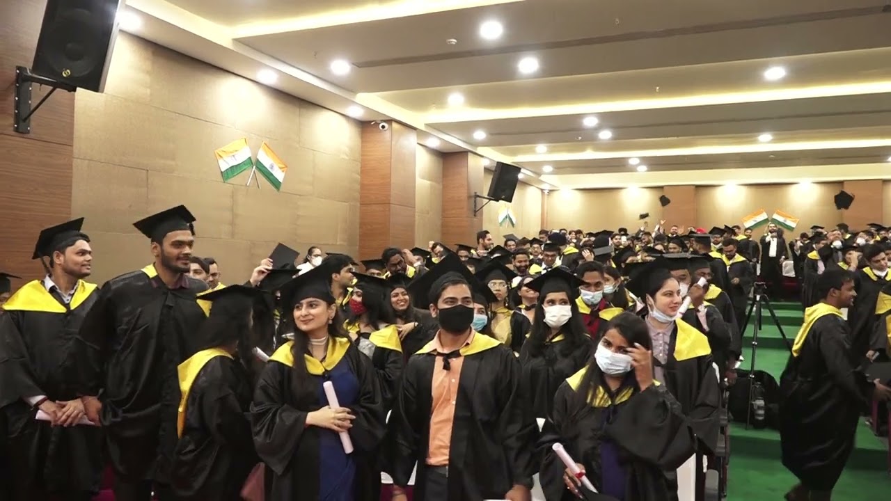Happy and Proud Students in Convocation | IITM Janakpuri Delhi - YouTube