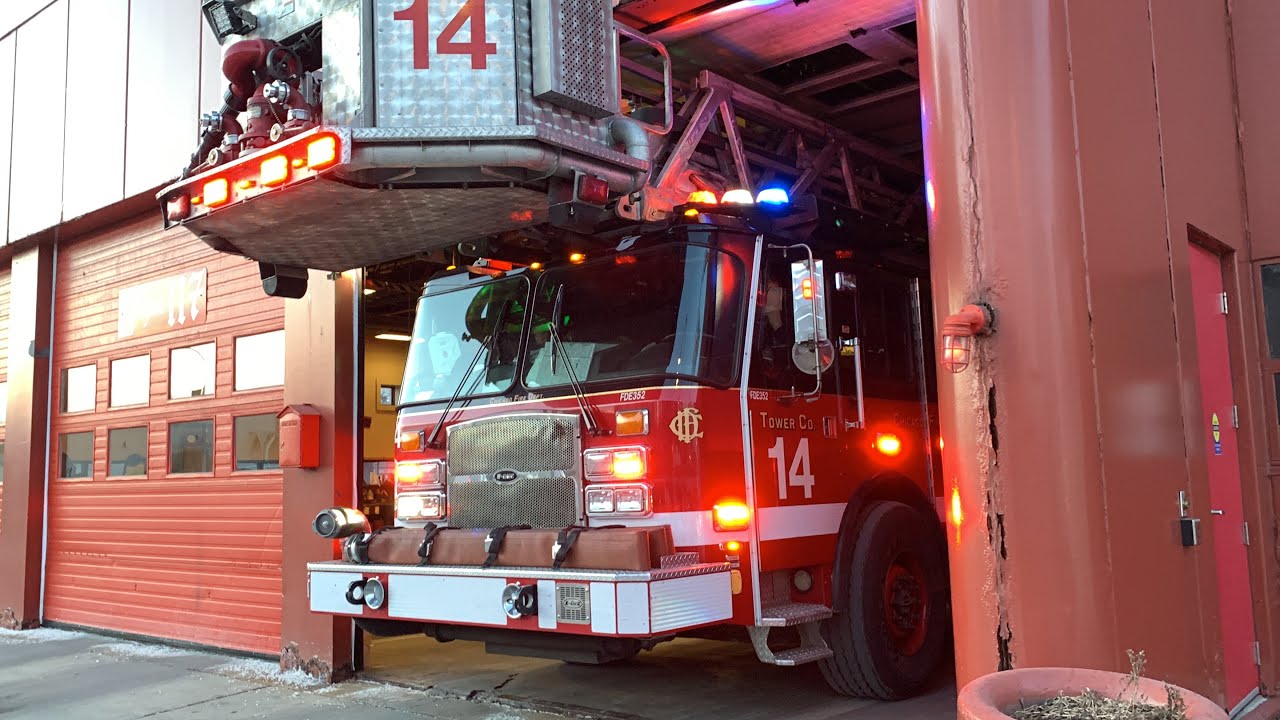Chicago Fire Dept Tower Ladder 14 Responding - YouTube