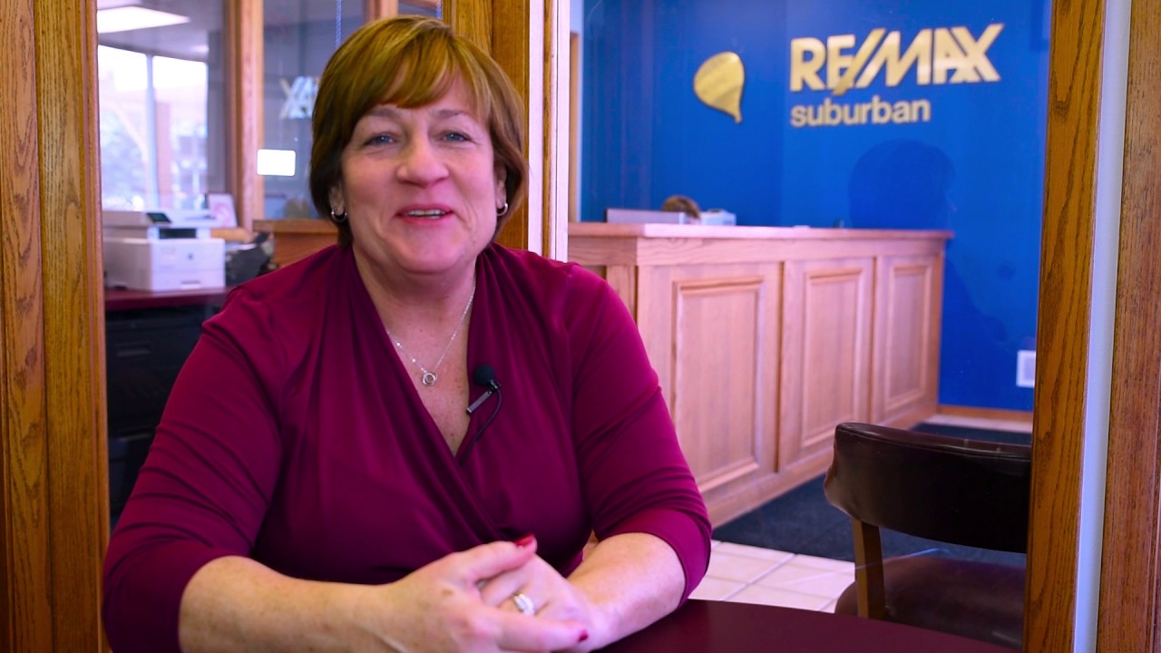 Bonnie Rooney, experienced realtor in the Northwest suburbs - YouTube