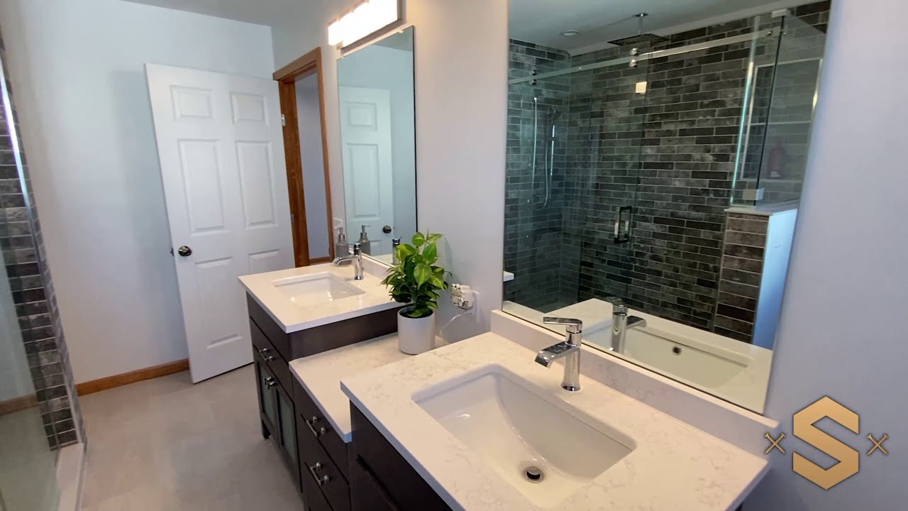 Home Addition | Master Bedroom with Ensuite Bathroom Plus Walk-In ...