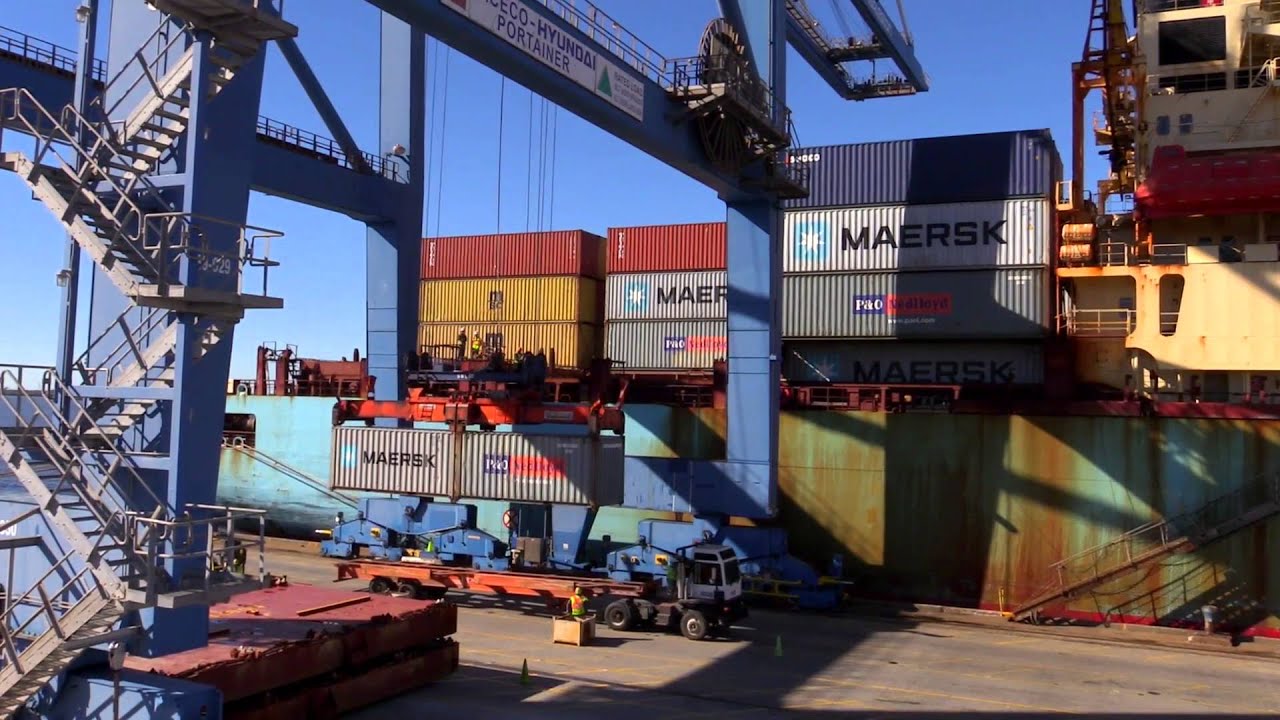 South Carolina Ports Wando Welch Terminal on Charleston Harbor - YouTube