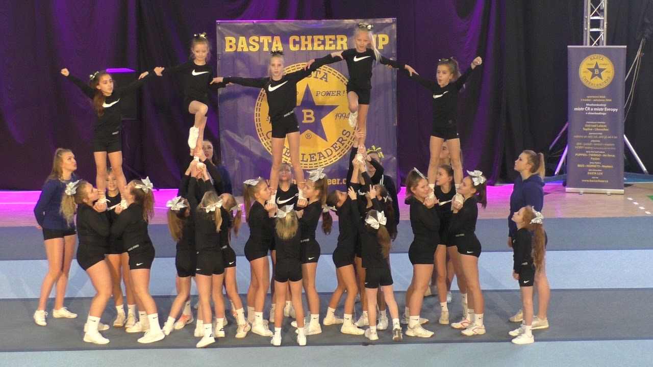 Basta Dream Team cheer Youth L3 on BASTA 2017 - YouTube