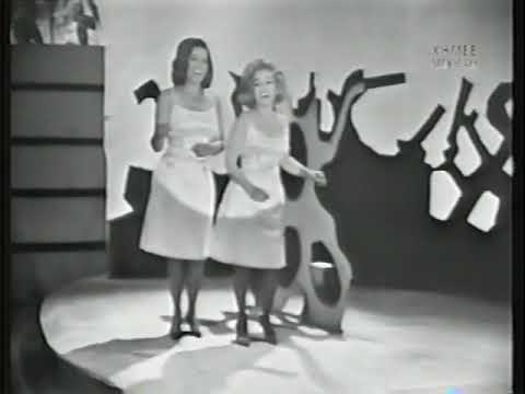 LAS HERMANAS NAVARRO CANTAN EN VIVO - \