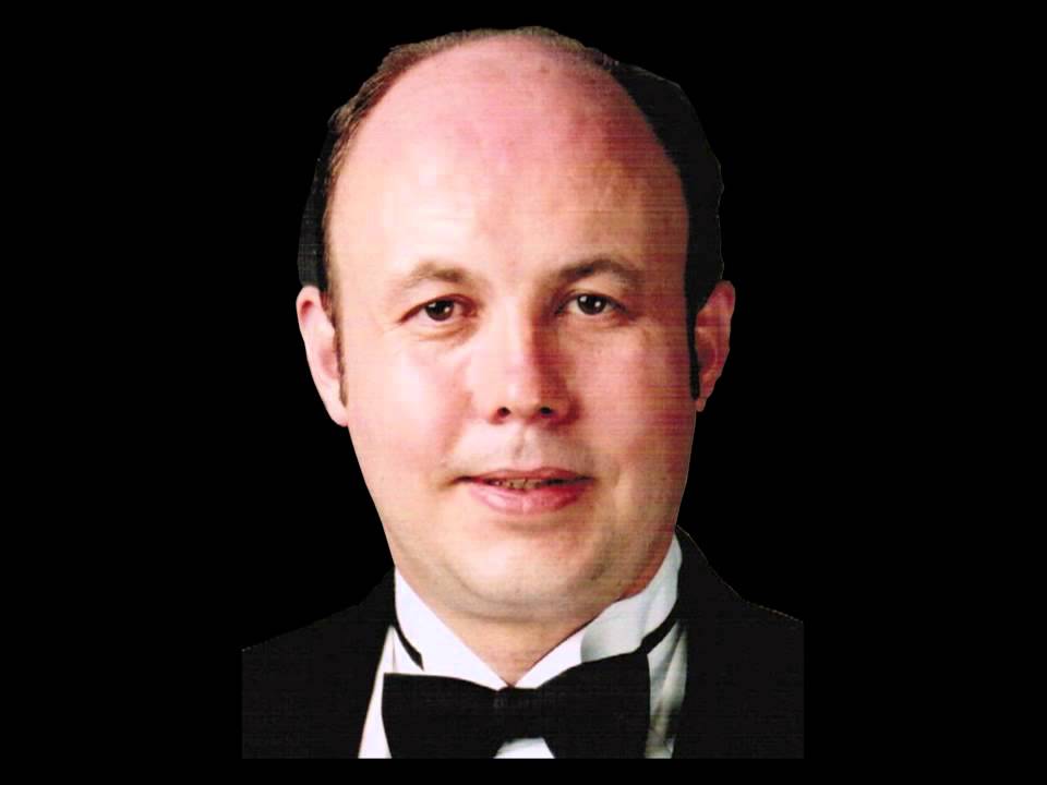 Derek Anthony sings An die Türen will ich schleichen - Schumann ...