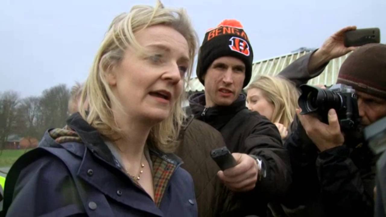 Serve On Winter Road Rescue - YouTube