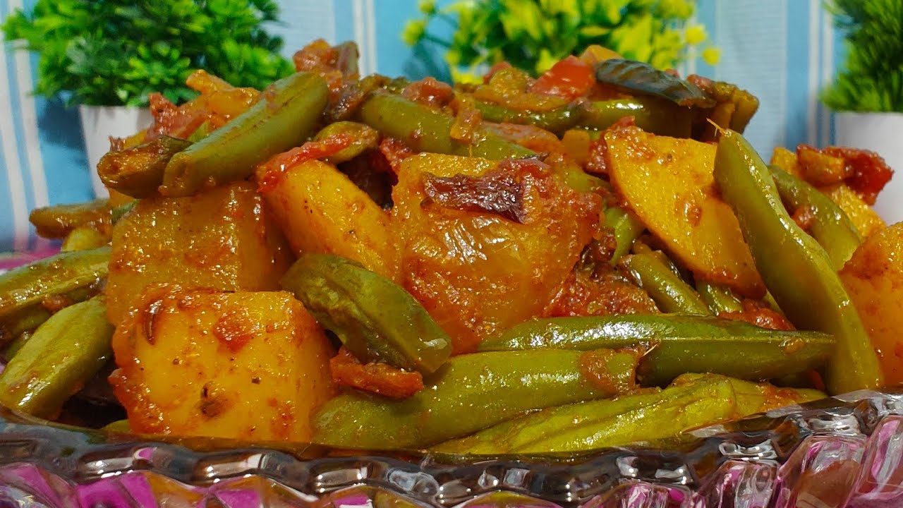 बरबट्टी आलू की स्वादिस्ट सब्जी | Long Beans Recipe | Chawli chya shenga ...