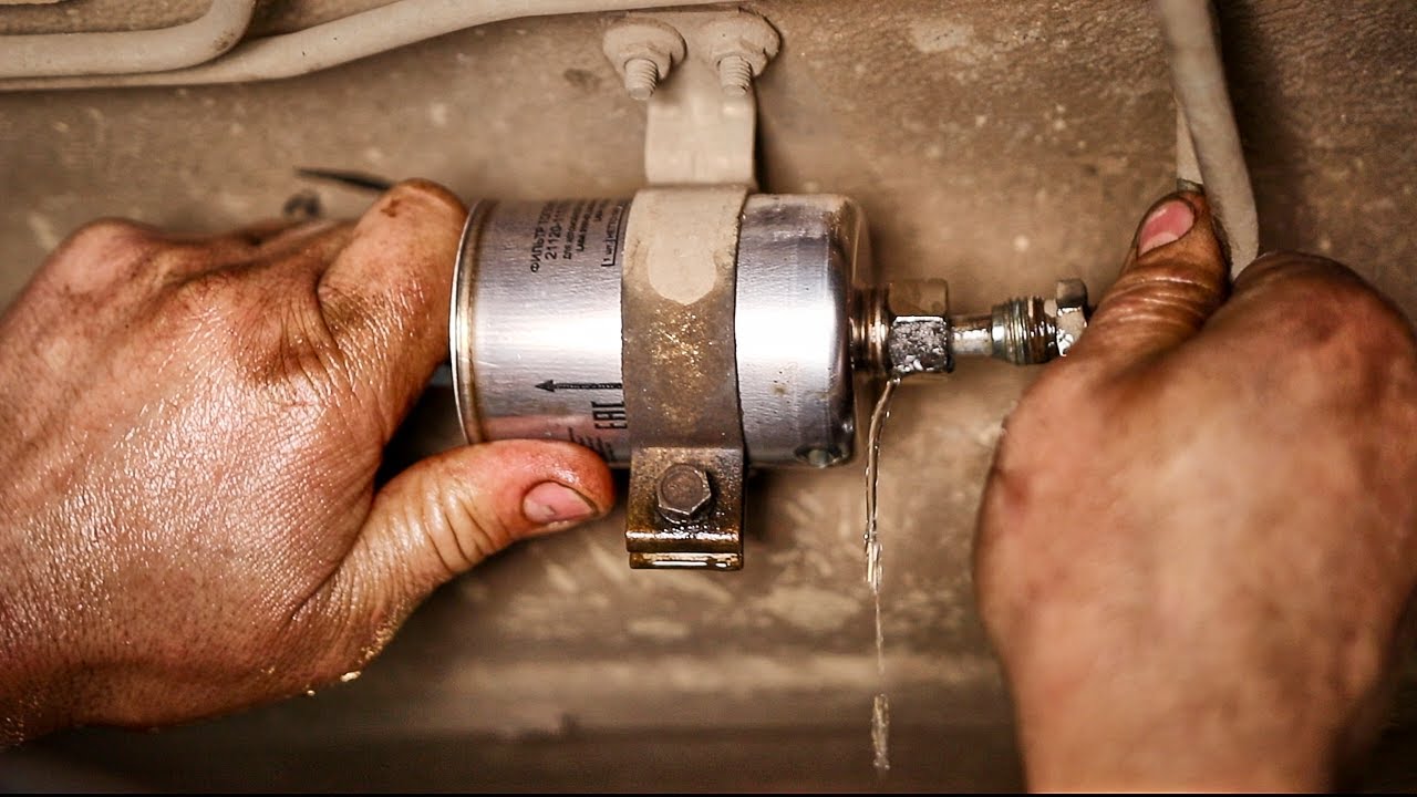 Lada Niva Oil Filter, Fuel Filter, Air Filter And Spark Plugs Replace ...