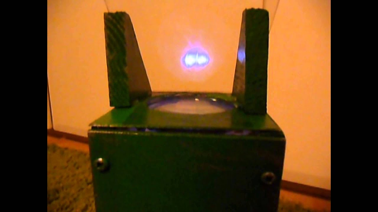 Homemade Reflector/Gun sight - YouTube