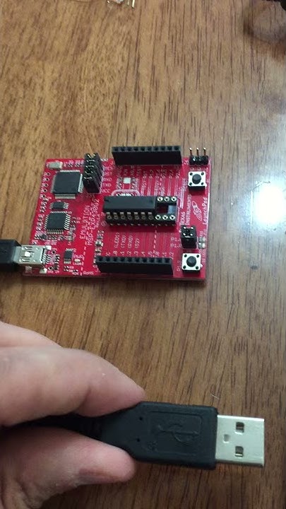 MSP430 Encendido de LED - YouTube