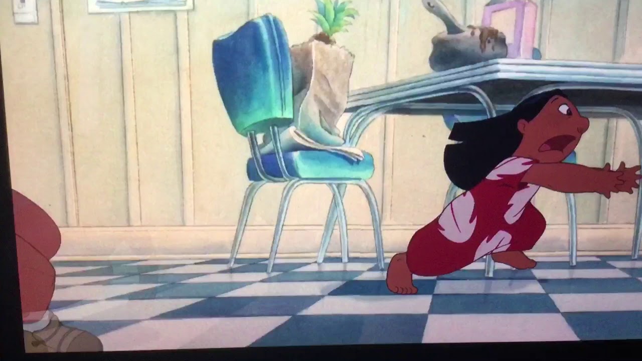 Lilo stitch lilo vs Nani - YouTube