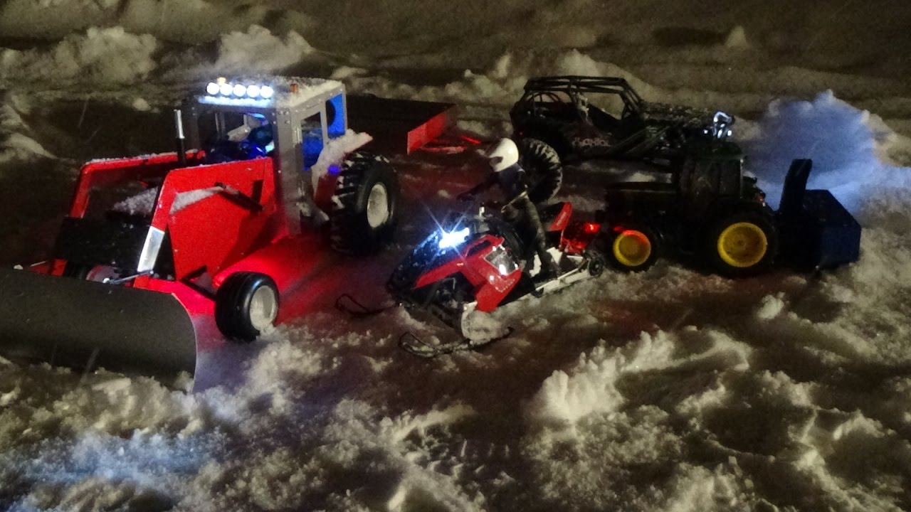 Rc snowmobile polaris rush brushless,rc tractor at work,rc snow blower ...