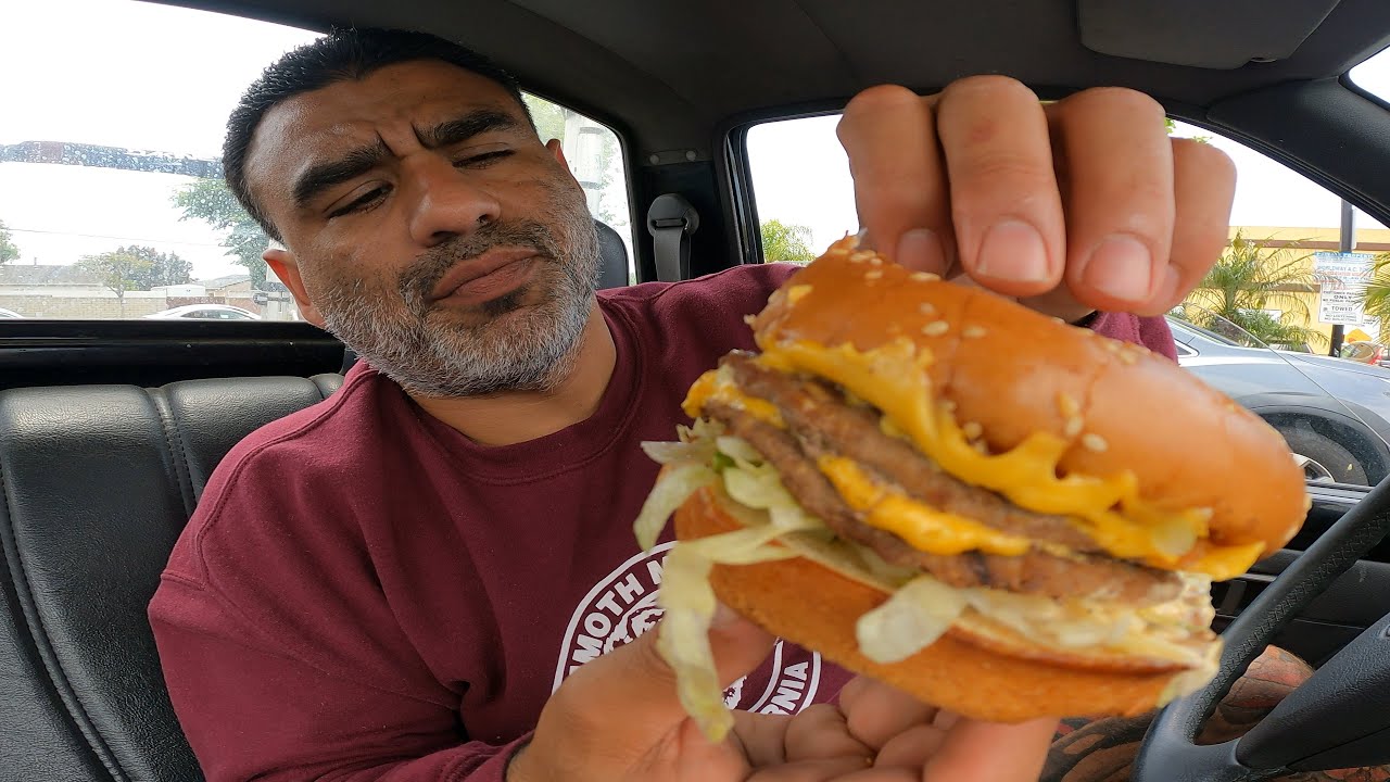 Bacon double cheeseburger and chili fries from Del taco better than ...