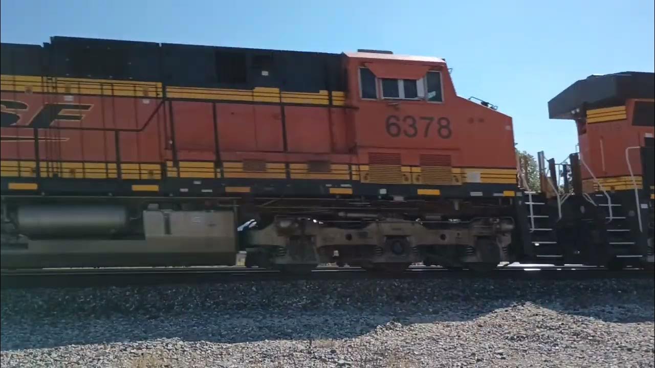 BNSF 7119 in Mazon IL - YouTube