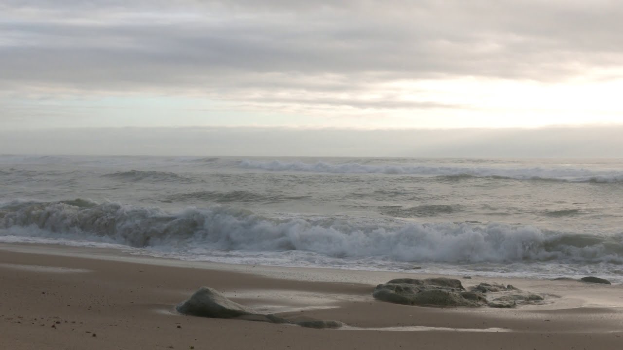 🌊 Ocean Waves Crashing on the Beach Afternoon - Relaxing Nature Video ...