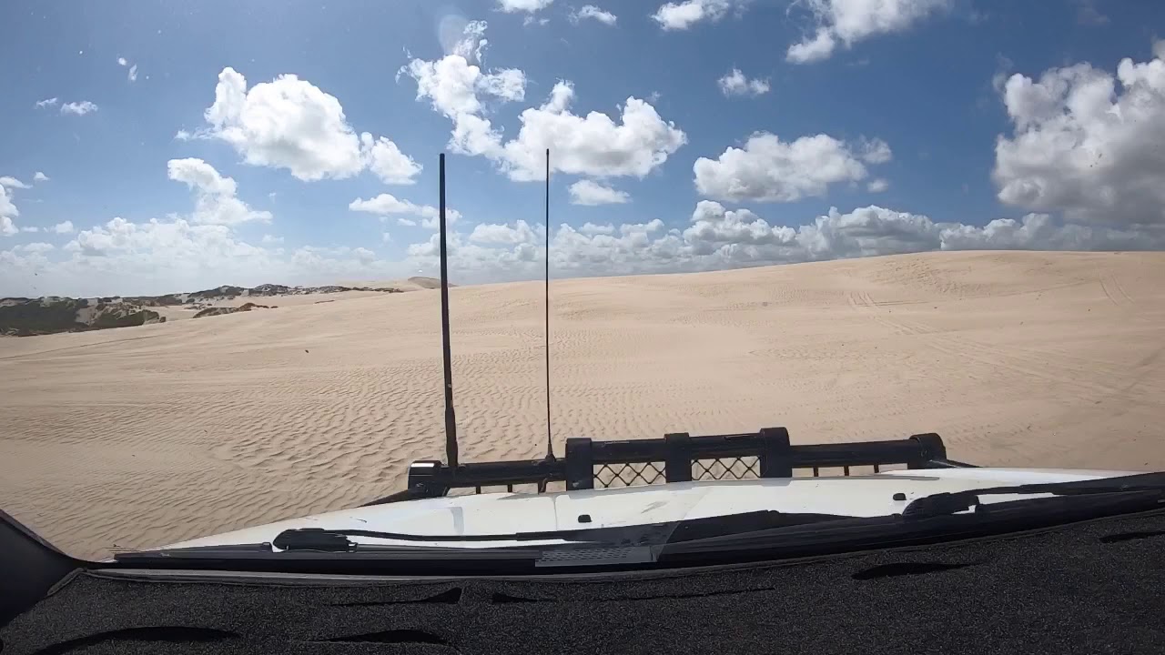 Mitusbishi Triton MN driving in sand dunes - YouTube