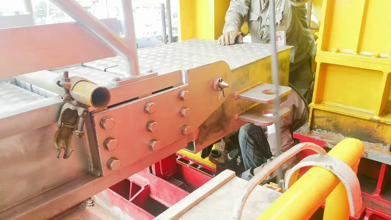 Bumi Armada - Saipen / FPSO Passenger Gangway Project - YouTube