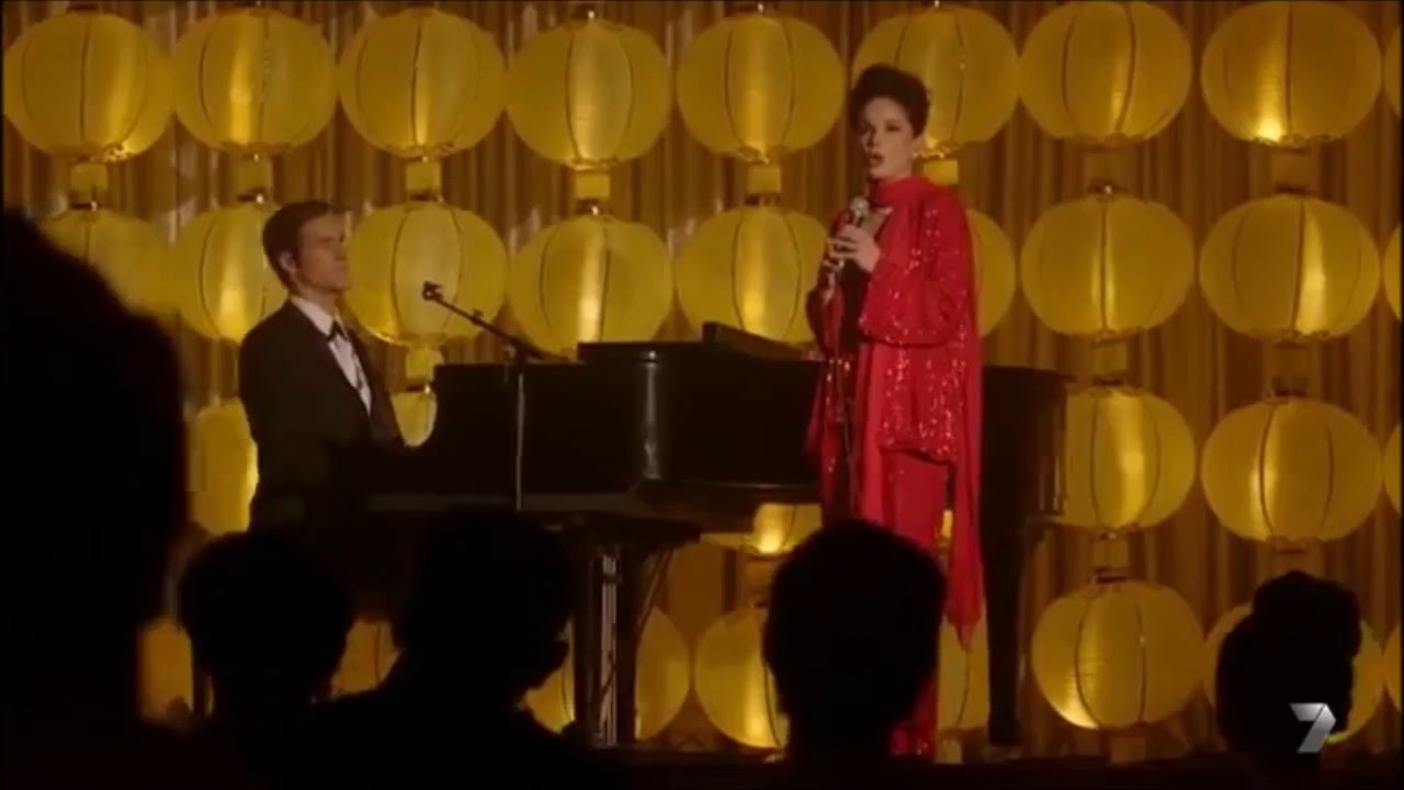 MELANIE PARRY sings Over The Rainbow I The VOICE of Judy Garland ...