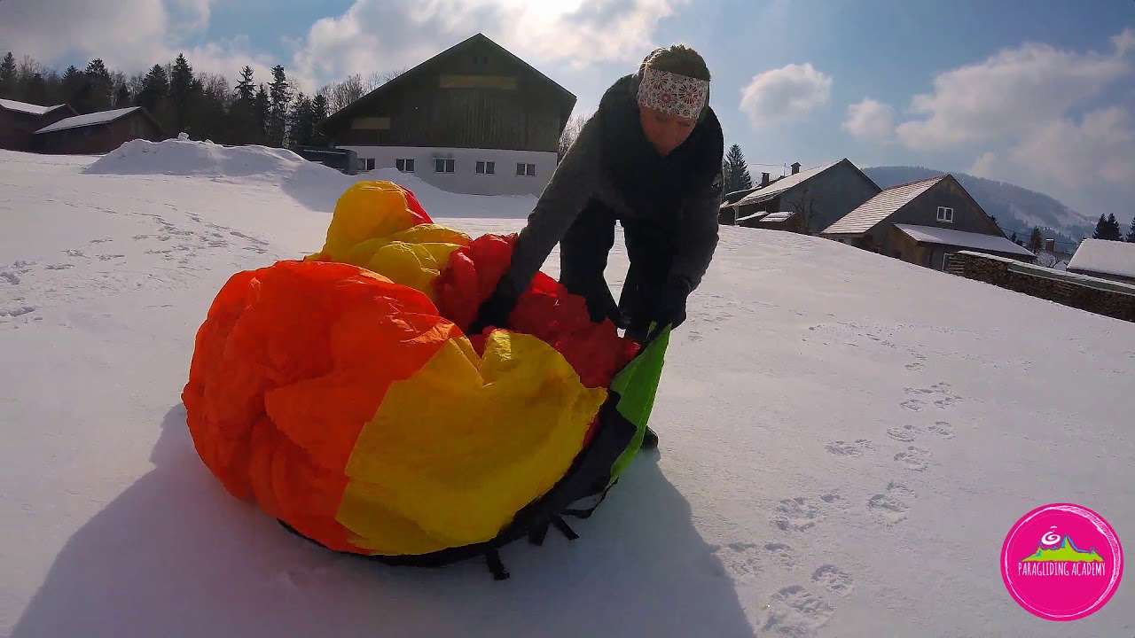 HOW TO PACK YOUR PARAGLIDER - Independence QPS Carry - YouTube