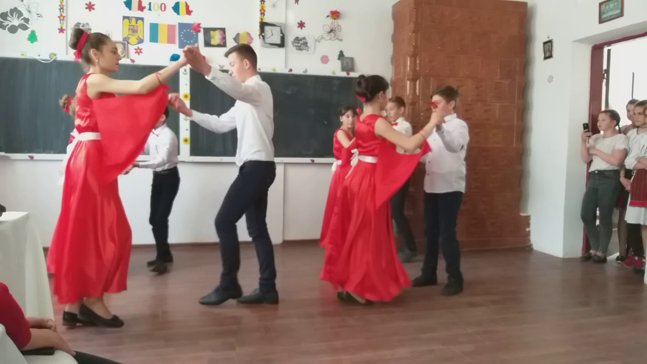 10 04 2019 VALS VIENEZ - YouTube