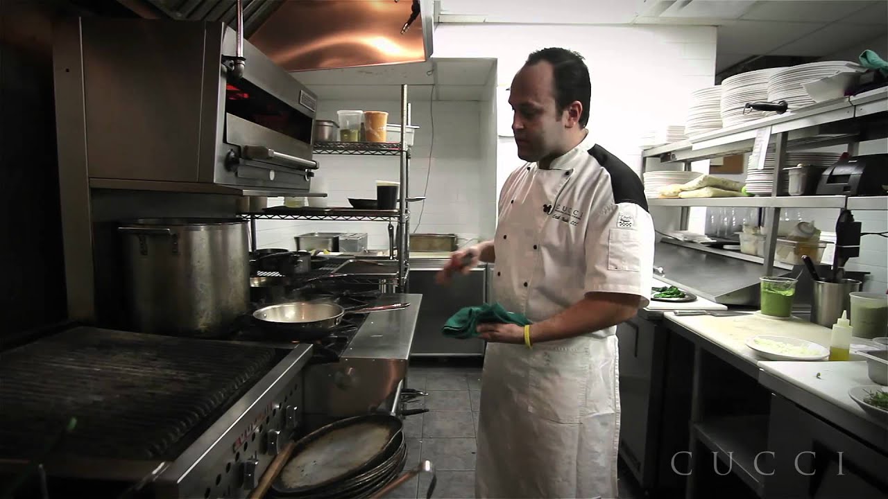 CUCCI Ristorante - Cucci Black Cod with Chef Erik.mp4 - YouTube