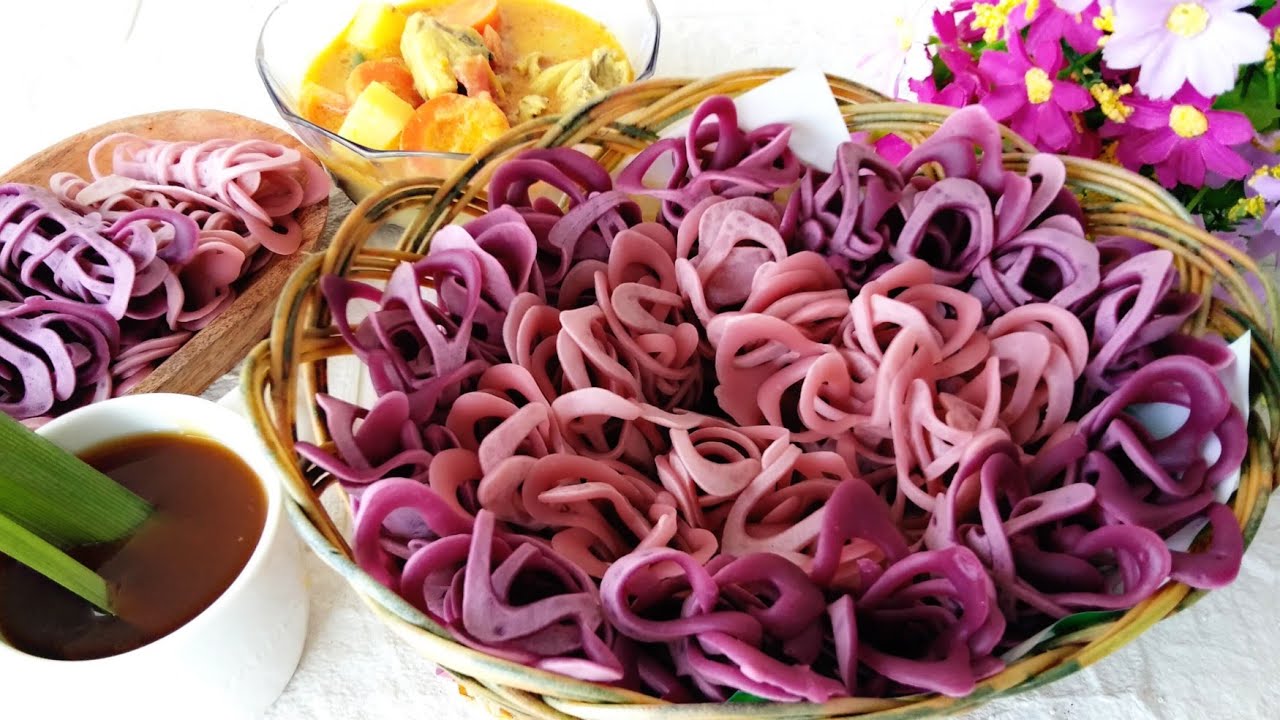 New way to make pancake - roti jala mawar - YouTube