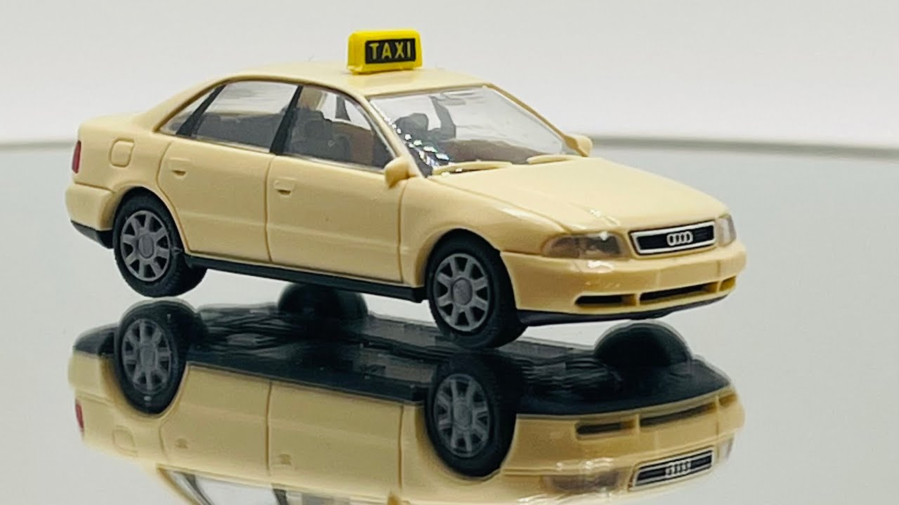 Rietze 30650 Audi A4 Limousine Taxi - YouTube