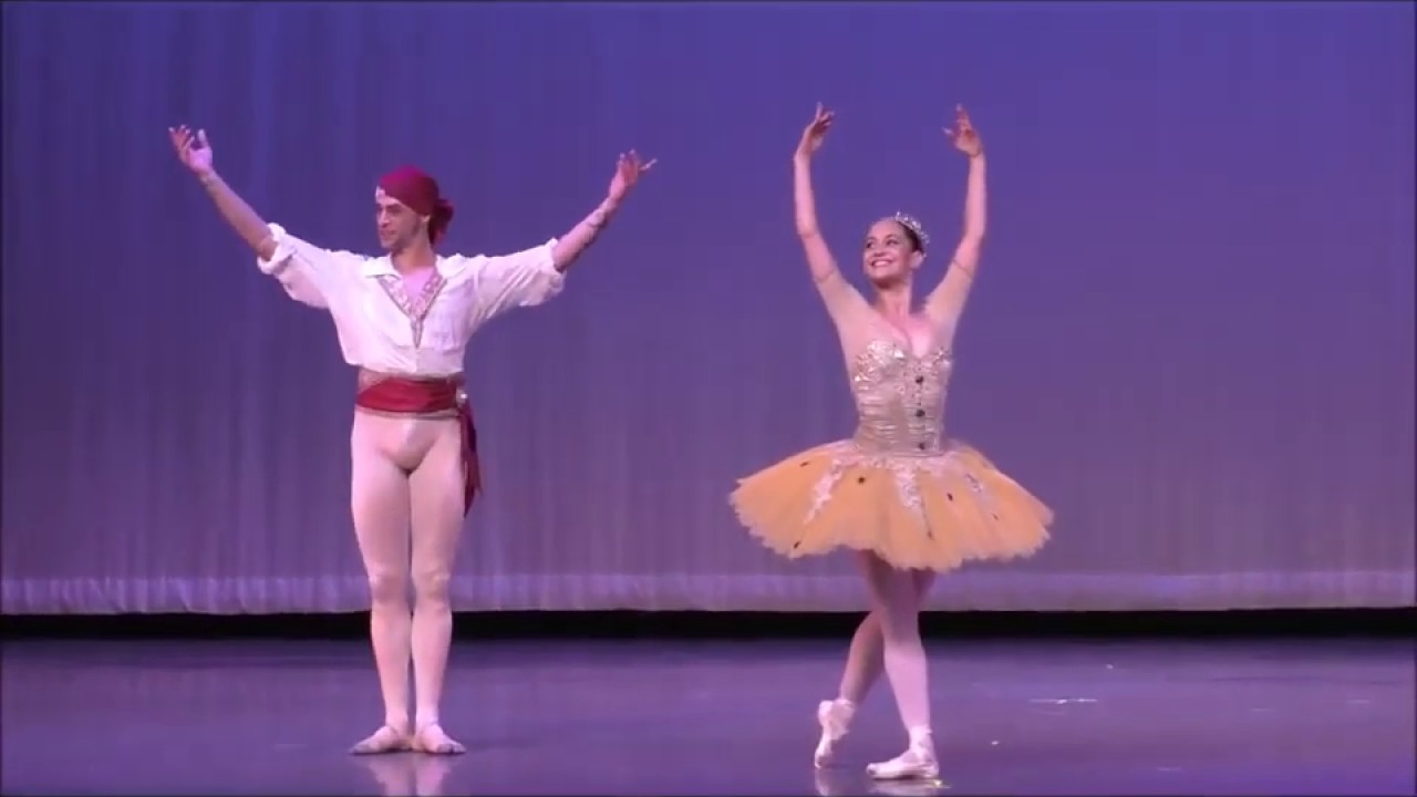 Le Corsaire - Pas de Trois , Adiarys Almeida , Taras Domitro & Jorge ...